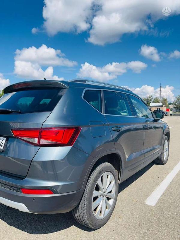 Grey SEAT Ateca 2019 in Siauliai, with an engine capacity of 1.60 L and mileage of 243 thousand km for 12900 €, photo 4 on AUTOMOTO.COM.LV