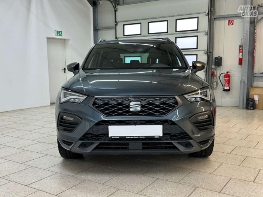 Grey SEAT Ateca 2020 in Kaunas, with an engine capacity of 1.50 L and mileage of 70 thousand km for 26160 €, photo 5 on AUTOMOTO.COM.LV