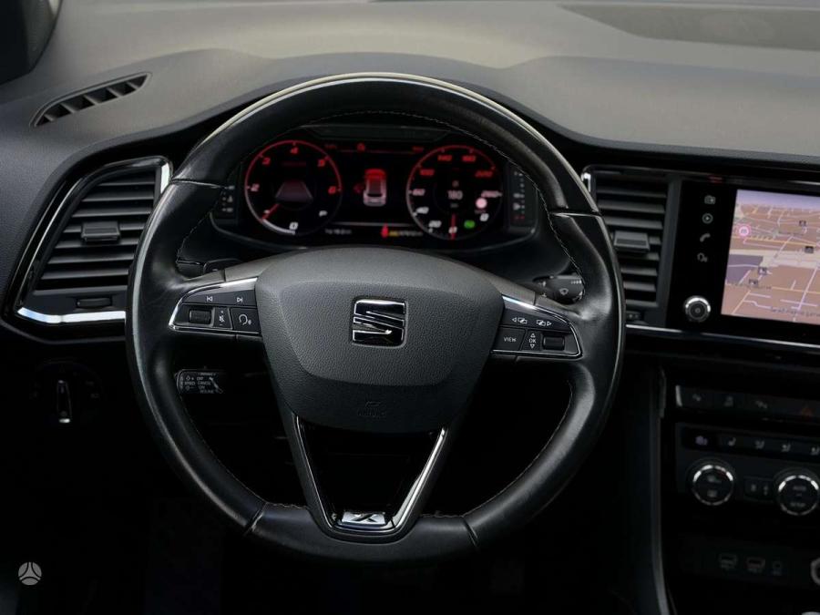 Grey SEAT Ateca 2020 in Kretinga, with an engine capacity of 2.00 L and mileage of 168 thousand km for 18999 €, photo 20 on AUTOMOTO.COM.LV