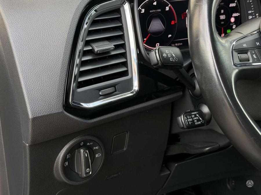 Grey SEAT Ateca 2020 in Kretinga, with an engine capacity of 2.00 L and mileage of 168 thousand km for 18999 €, photo 29 on AUTOMOTO.COM.LV