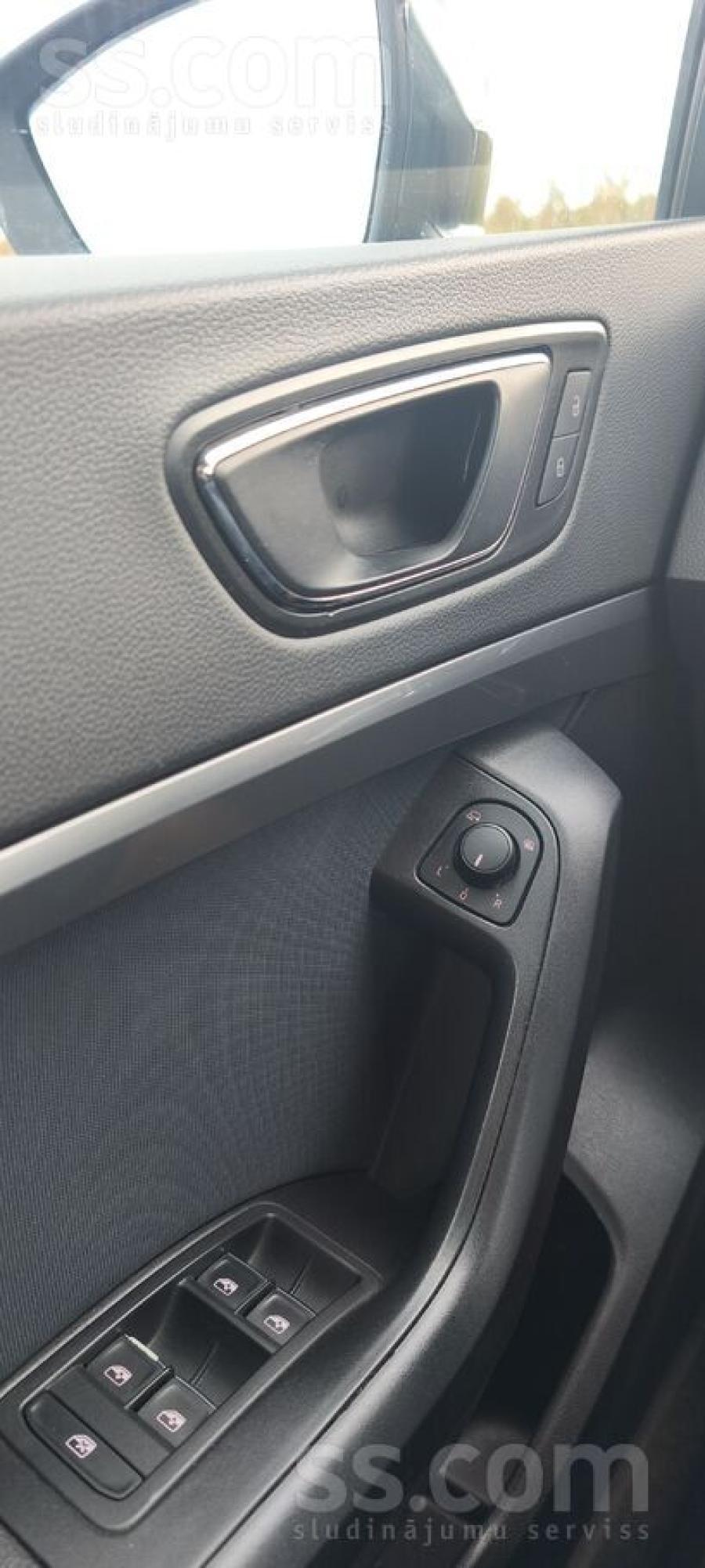 Pelēks SEAT Ateca 2020 Bauska, ar dzinēja tilpumu 1.00 L un nobraukumu 105 tūkst. km par 14300 €, foto 26 vietnē AUTOMOTO.COM.LV