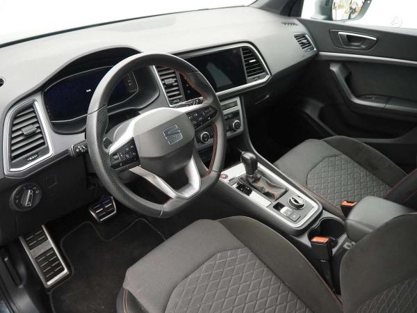 Grey SEAT Ateca 2021 in Vilnius, with an engine capacity of 1.50 L and mileage of 120 thousand km for 19500 €, photo 9 on AUTOMOTO.COM.LV
