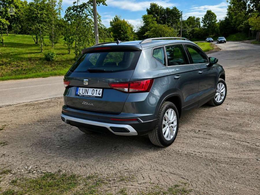 Grey SEAT Ateca 2021 in Kaunas, with an engine capacity of 1.97 L and mileage of 125 thousand km for 17800 €, photo 6 on AUTOMOTO.COM.LV