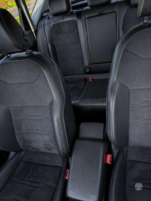 Grey SEAT Ateca 2021 in Kaunas, with an engine capacity of 1.97 L and mileage of 125 thousand km for 17800 €, photo 13 on AUTOMOTO.COM.LV
