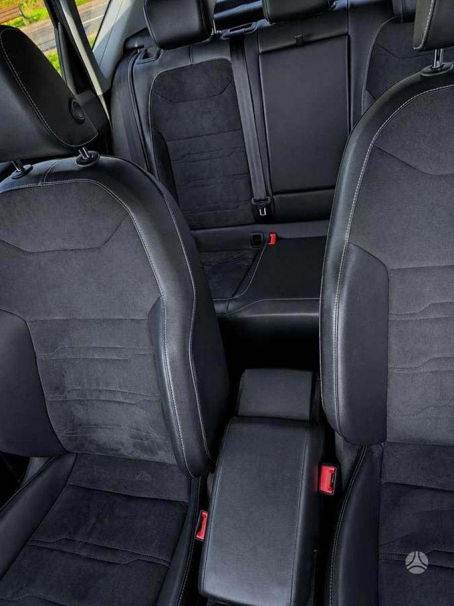 Grey SEAT Ateca 2021 in Kaunas, with an engine capacity of 1.97 L and mileage of 125 thousand km for 17800 €, photo 13 on AUTOMOTO.COM.LV