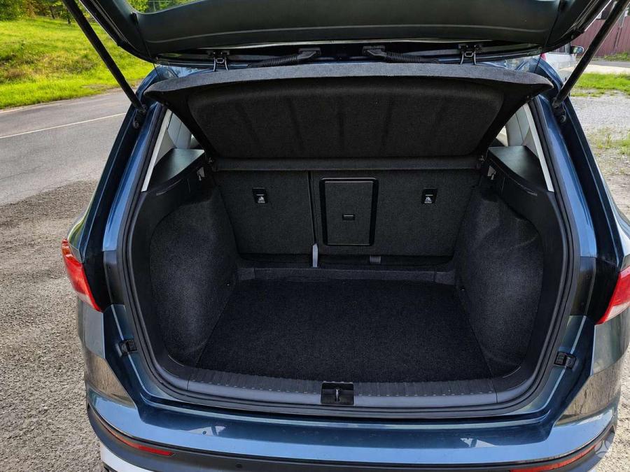 Grey SEAT Ateca 2021 in Kaunas, with an engine capacity of 1.97 L and mileage of 125 thousand km for 17800 €, photo 14 on AUTOMOTO.COM.LV