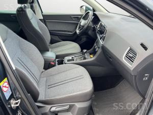 Grey SEAT Ateca 2021 in Riga, with an engine capacity of 1.50 L and mileage of 102 thousand km for 15990 €, photo 17 on AUTOMOTO.COM.LV