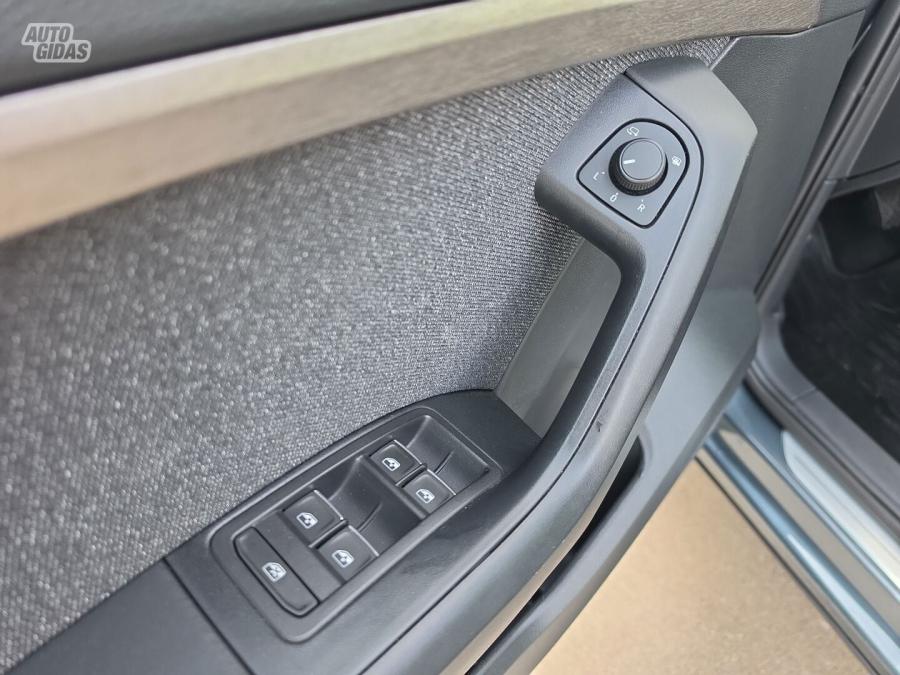 Grey SEAT Ateca 2021 in Klaipeda, with an engine capacity of 2.00 L and mileage of 134 thousand km for 19991 €, photo 13 on AUTOMOTO.COM.LV
