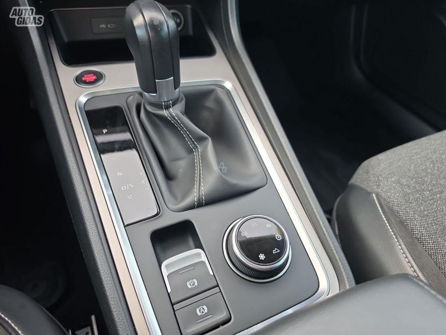 Grey SEAT Ateca 2021 in Klaipeda, with an engine capacity of 2.00 L and mileage of 134 thousand km for 19991 €, photo 20 on AUTOMOTO.COM.LV
