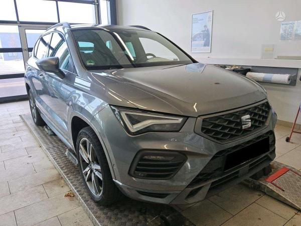 Pelēks SEAT Ateca 2022 Viļņa, ar dzinēja tilpumu 1.50 L un nobraukumu 143 tūkst. km par 21647 €, foto 3 vietnē AUTOMOTO.COM.LV