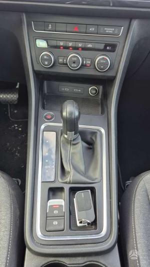 Pelēks SEAT Ateca 2022 Jonava, ar dzinēja tilpumu 1.97 L un nobraukumu 210 tūkst. km par 13500 €, foto 24 vietnē AUTOMOTO.COM.LV