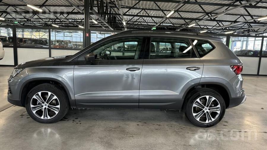 Серый Сеат Ateca 2023 в Рига, объемом двигателя 1.50 л и пробегом 41 тыс. км за 23900 €, фото 2 на AUTOMOTO.COM.LV