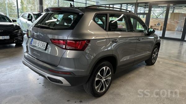 Pelēks SEAT Ateca 2023 Rīga, ar dzinēja tilpumu 1.50 L un nobraukumu 41 tūkst. km par 23900 €, foto 4 vietnē AUTOMOTO.COM.LV