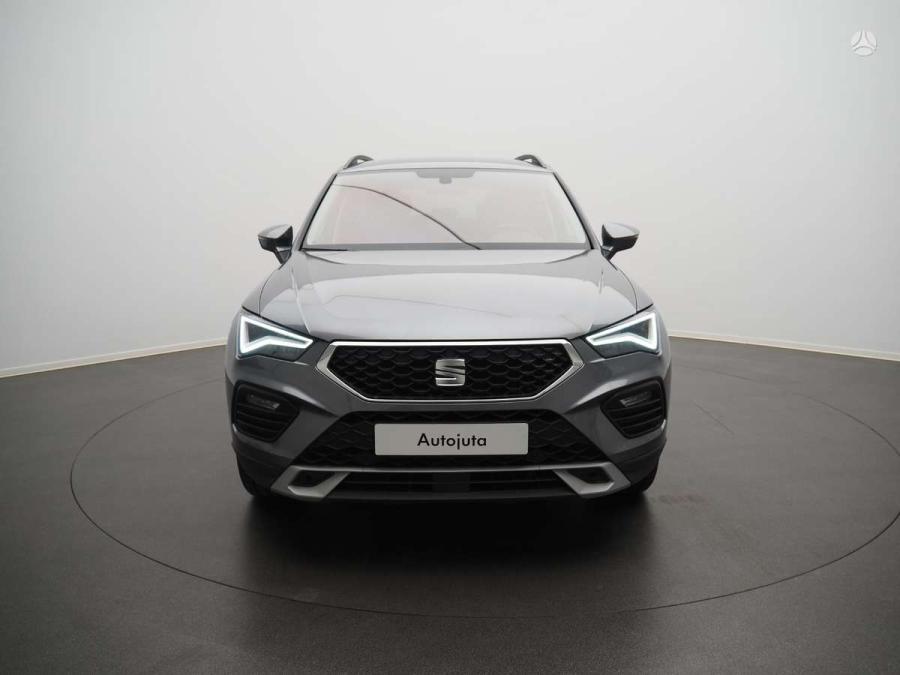 Pelēks SEAT Ateca 2023 Viļņa, ar dzinēja tilpumu 1.50 L un nobraukumu 61 tūkst. km par 22500 €, foto 2 vietnē AUTOMOTO.COM.LV