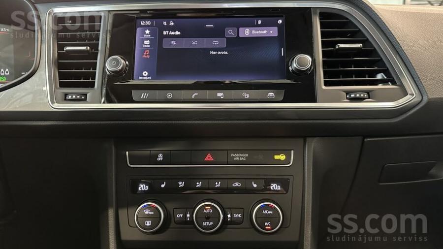 Pelēks SEAT Ateca 2023 Rīga, ar dzinēja tilpumu 1.50 L un nobraukumu 41 tūkst. km par 22900 €, foto 21 vietnē AUTOMOTO.COM.LV