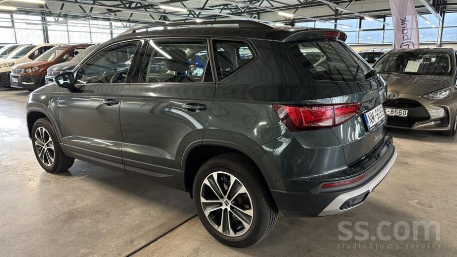 Pelēks SEAT Ateca 2023 Rīga, ar dzinēja tilpumu 1.50 L un nobraukumu 45 tūkst. km par 22900 €, foto 4 vietnē AUTOMOTO.COM.LV
