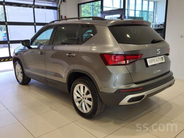 Pelēks SEAT Ateca 2023 Rīga, ar dzinēja tilpumu 1.50 L un nobraukumu 25 tūkst. km par 24490 €, foto 4 vietnē AUTOMOTO.COM.LV