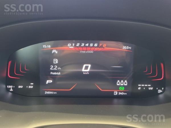 Pelēks SEAT Ateca 2023 Rīga, ar dzinēja tilpumu 1.50 L un nobraukumu 25 tūkst. km par 24490 €, foto 9 vietnē AUTOMOTO.COM.LV