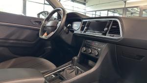 Pelēks SEAT Ateca 2023 Rīga, ar dzinēja tilpumu 1.50 L un nobraukumu 41 tūkst. km par 2290000 €, foto 15 vietnē AUTOMOTO.COM.LV