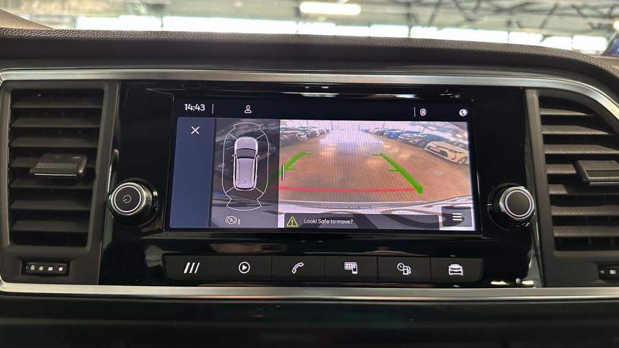 Pelēks SEAT Ateca 2023 Rīga, ar dzinēja tilpumu 1.50 L un nobraukumu 45 tūkst. km par 2290000 €, foto 21 vietnē AUTOMOTO.COM.LV