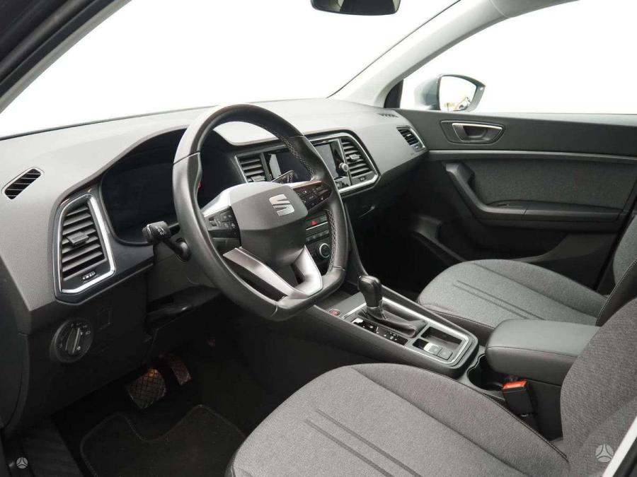 Grey SEAT Ateca 2023 in Vilnius, with an engine capacity of 1.50 L and mileage of 65 thousand km for 21900 €, photo 11 on AUTOMOTO.COM.LV