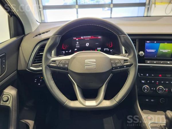 Grey SEAT Ateca 2023 in Riga, with an engine capacity of 1.50 L and mileage of 24 thousand km for 24290 €, photo 8 on AUTOMOTO.COM.LV