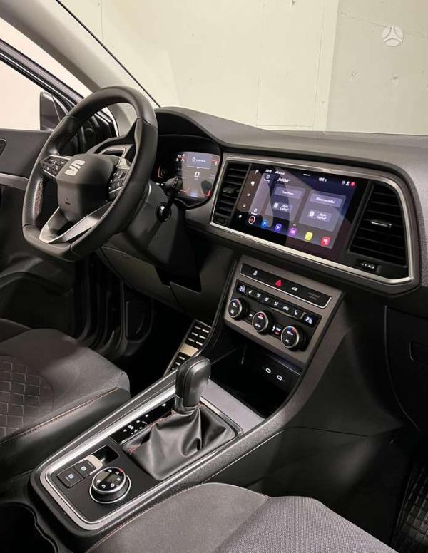 Серый Сеат Ateca 2023 в Клайпеда, объемом двигателя 1.98 л и пробегом 162 тыс. км за 21000 €, фото 3 на AUTOMOTO.COM.LV