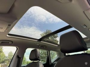 Grey SEAT Ateca 2023 in Siauliai, with an engine capacity of 1.97 L and mileage of 137 thousand km for 21990 €, photo 16 on AUTOMOTO.COM.LV