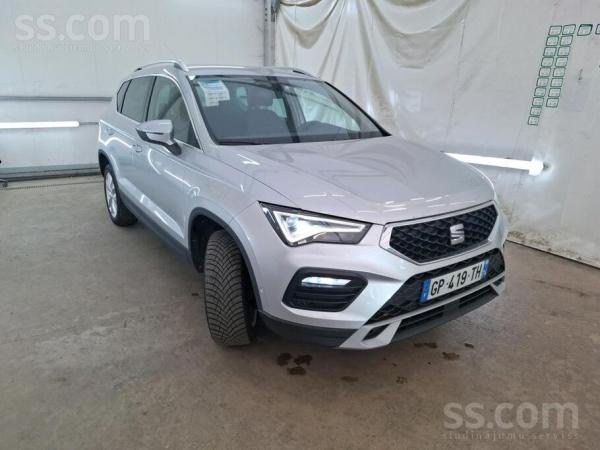 Grey SEAT Ateca 2023 in Riga, with an engine capacity of 2.00 L and mileage of 105 thousand km for 22200 €, photo 3 on AUTOMOTO.COM.LV