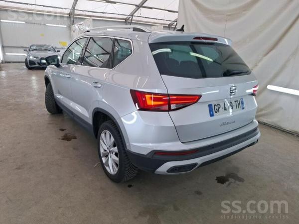 Grey SEAT Ateca 2023 in Riga, with an engine capacity of 2.00 L and mileage of 105 thousand km for 22200 €, photo 5 on AUTOMOTO.COM.LV