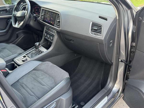 Grey SEAT Ateca 2023 in Birstonas, with an engine capacity of 1.97 L and mileage of 197 thousand km for 13800 €, photo 11 on AUTOMOTO.COM.LV