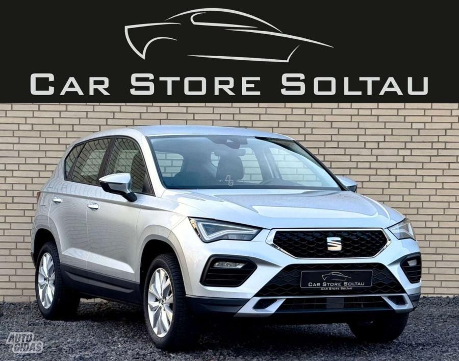 Grey SEAT Ateca 2024 in Kaunas, with an engine capacity of 1.50 L and mileage of 30 thousand km for 25647 €, photo 1 on AUTOMOTO.COM.LV
