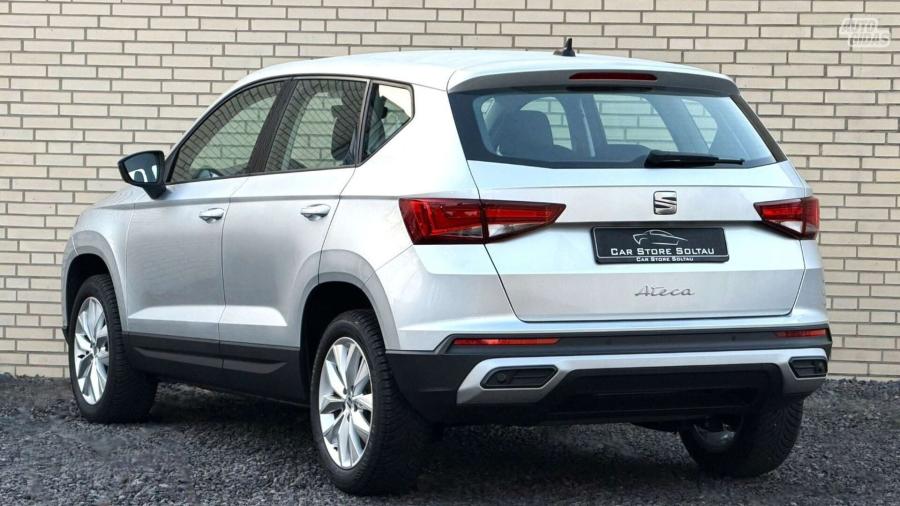 Grey SEAT Ateca 2024 in Kaunas, with an engine capacity of 1.50 L and mileage of 30 thousand km for 25647 €, photo 6 on AUTOMOTO.COM.LV