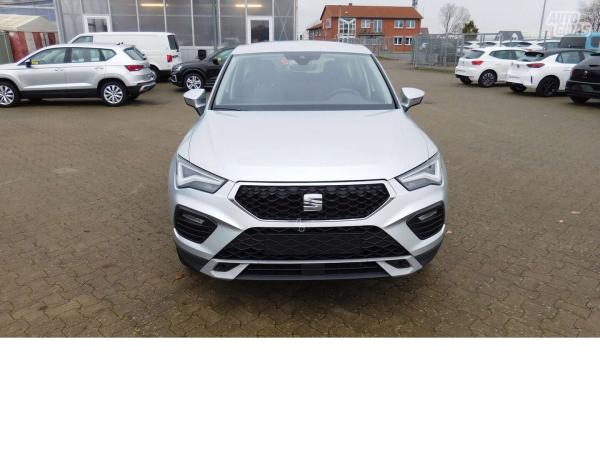 Grey SEAT Ateca 2024 in Kaunas, with an engine capacity of 1.50 L and mileage of 30 thousand km for 25876 €, photo 1 on AUTOMOTO.COM.LV
