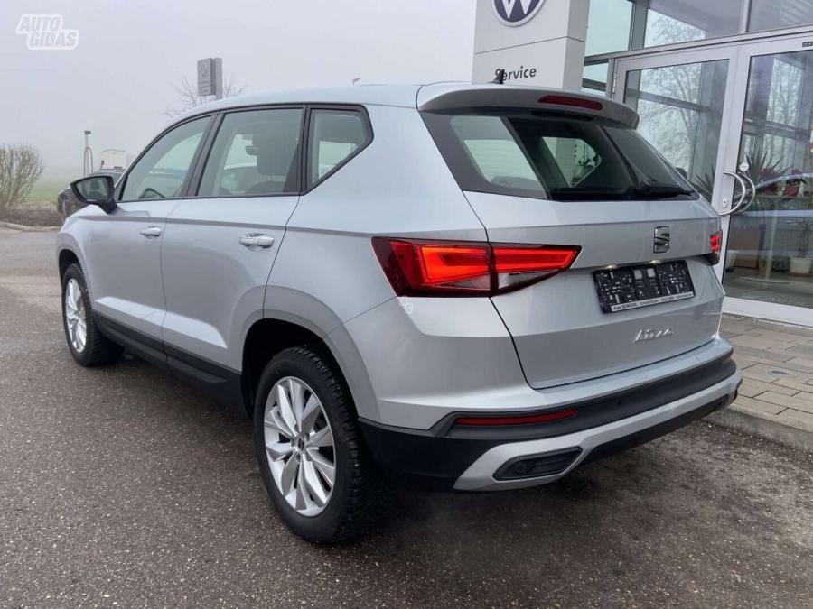 Pelēks SEAT Ateca 2024 Kauņa, ar dzinēja tilpumu 1.50 L un nobraukumu 27 tūkst. km par 26158 €, foto 3 vietnē AUTOMOTO.COM.LV