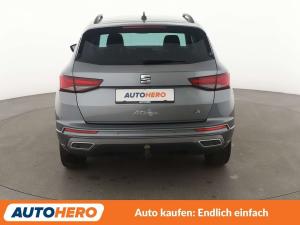 Grey SEAT Ateca 2024 in Kaunas, with an engine capacity of 2.00 L and mileage of 35 thousand km for 32535 €, photo 5 on AUTOMOTO.COM.LV