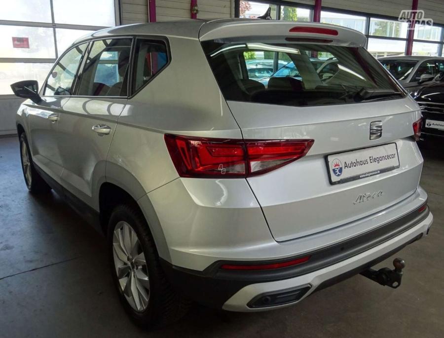 Grey SEAT Ateca 2024 in Kaunas, with an engine capacity of 1.50 L and mileage of 28 thousand km for 25730 €, photo 8 on AUTOMOTO.COM.LV