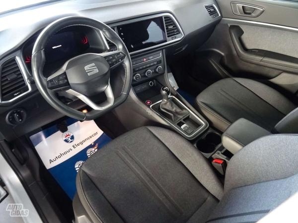 Grey SEAT Ateca 2024 in Kaunas, with an engine capacity of 1.50 L and mileage of 28 thousand km for 25730 €, photo 10 on AUTOMOTO.COM.LV
