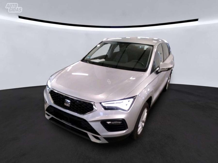 Grey SEAT Ateca 2024 in Kaunas, with an engine capacity of 2.00 L and mileage of 23 thousand km for 31649 €, photo 2 on AUTOMOTO.COM.LV