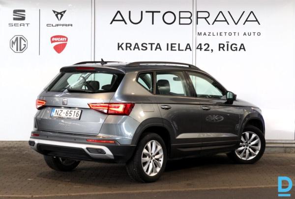Grey SEAT Ateca 2024 in Riga, with an engine capacity of 1.50 L and mileage of 40 thousand km for 24490 €, photo 2 on AUTOMOTO.COM.LV