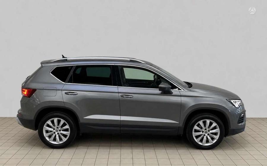 Pelēks SEAT Ateca 2024 Kauņa, ar dzinēja tilpumu 1.97 L un nobraukumu 146 tūkst. km par 18900 €, foto 4 vietnē AUTOMOTO.COM.LV