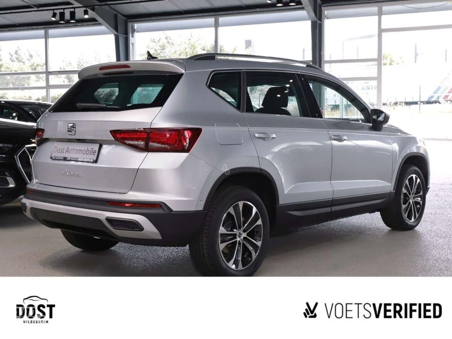 Grey SEAT Ateca 2025 in Kaunas, with an engine capacity of 1.50 L and mileage of 13 thousand km for 32699 €, photo 2 on AUTOMOTO.COM.LV