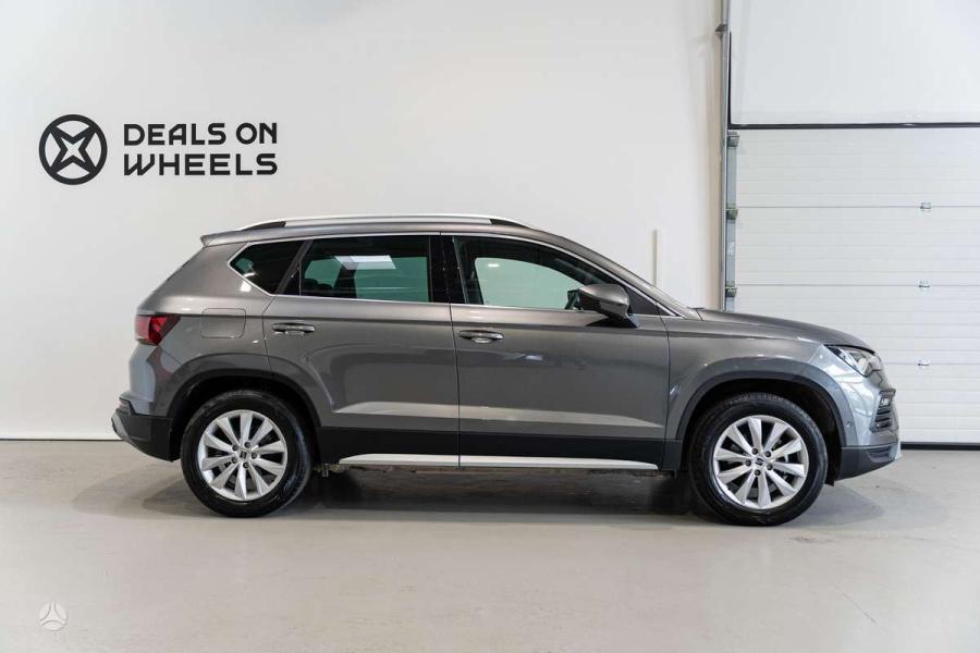 Grey SEAT Ateca 2025 in Vilnius, with an engine capacity of 1.50 L and mileage of 16 thousand km for 24990 €, photo 4 on AUTOMOTO.COM.LV