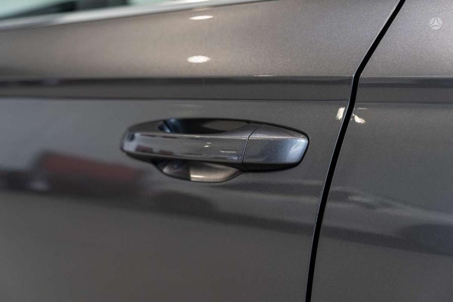 Grey SEAT Ateca 2025 in Vilnius, with an engine capacity of 1.50 L and mileage of 16 thousand km for 24990 €, photo 11 on AUTOMOTO.COM.LV