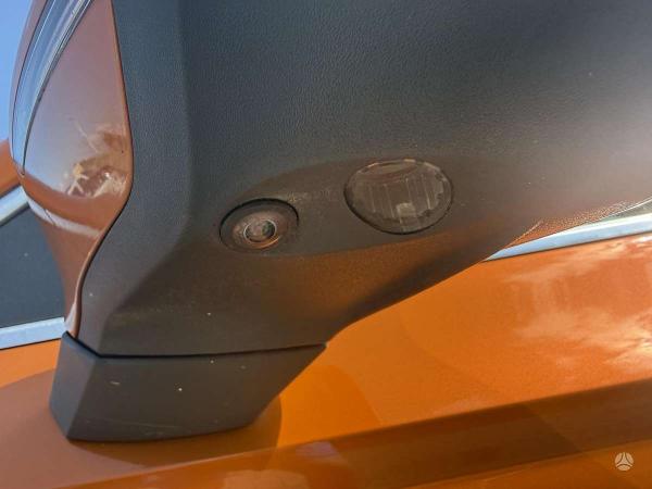 Orange SEAT Ateca 2017 in Taurage, with an engine capacity of 1.40 L and mileage of 203 thousand km for 11900 €, photo 10 on AUTOMOTO.COM.LV