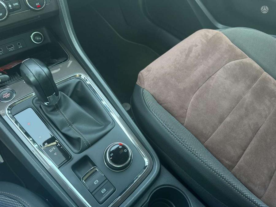 Oranžs SEAT Ateca 2017 Tauragė, ar dzinēja tilpumu 1.40 L un nobraukumu 203 tūkst. km par 11900 €, foto 25 vietnē AUTOMOTO.COM.LV