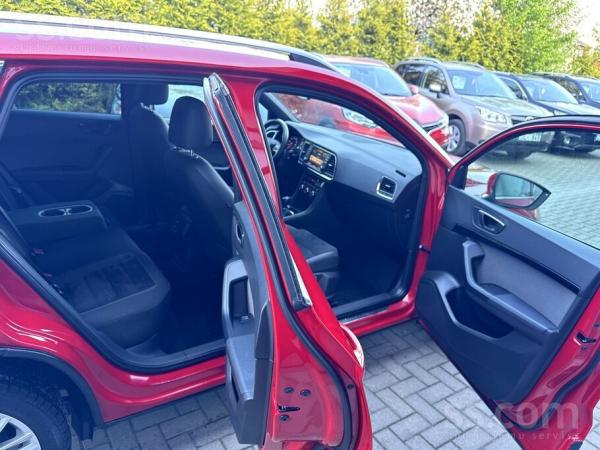 Red SEAT Ateca 2018 in Riga, with an engine capacity of 1.40 L and mileage of 202 thousand km for 13800 €, photo 10 on AUTOMOTO.COM.LV