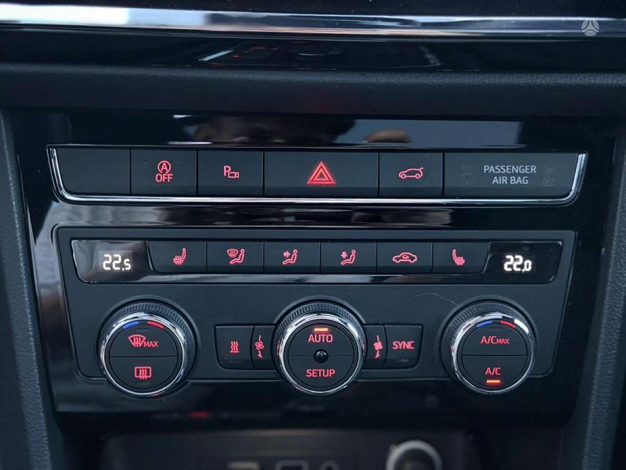 Red SEAT Ateca 2020 in Vilnius, with an engine capacity of 1.97 L and mileage of 200 thousand km for 18499 €, photo 40 on AUTOMOTO.COM.LV