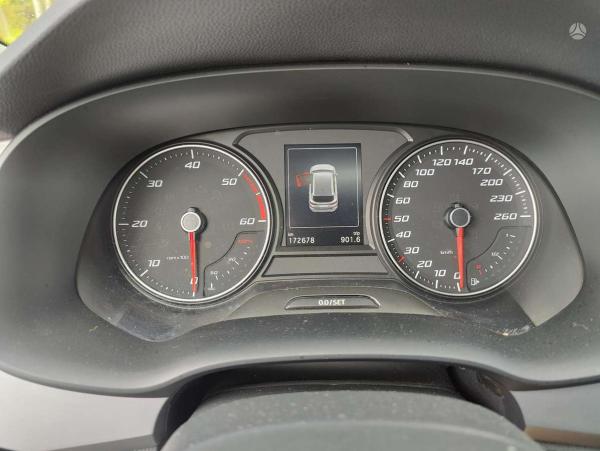 Красный Сеат Ateca 2021 в Каунас, объемом двигателя 1.97 л и пробегом 172 тыс. км за 17500 €, фото 8 на AUTOMOTO.COM.LV