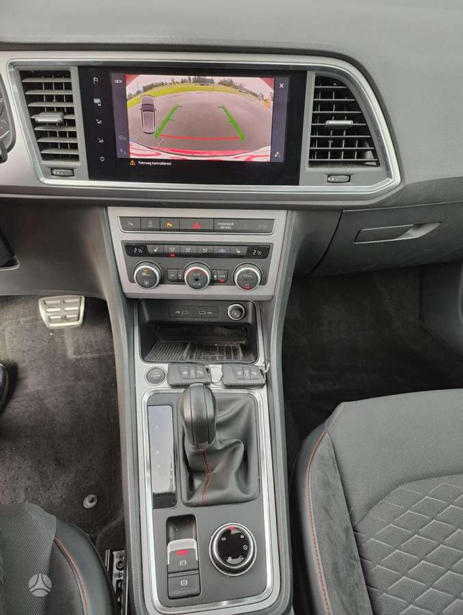 Красный Сеат Ateca 2021 в Каунас, объемом двигателя 1.97 л и пробегом 172 тыс. км за 17500 €, фото 10 на AUTOMOTO.COM.LV
